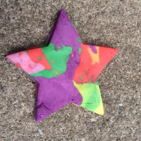 Lush Rainbow Fun Review – QUEEN OF THE GIRL GEEKS – Bonnie Diczhazy